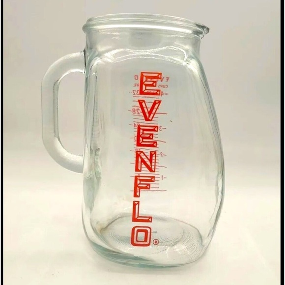 Vintage | Kitchen | Vintage Evenflo 4 Cup 32 Oz Quart Measuring Pitcher ...